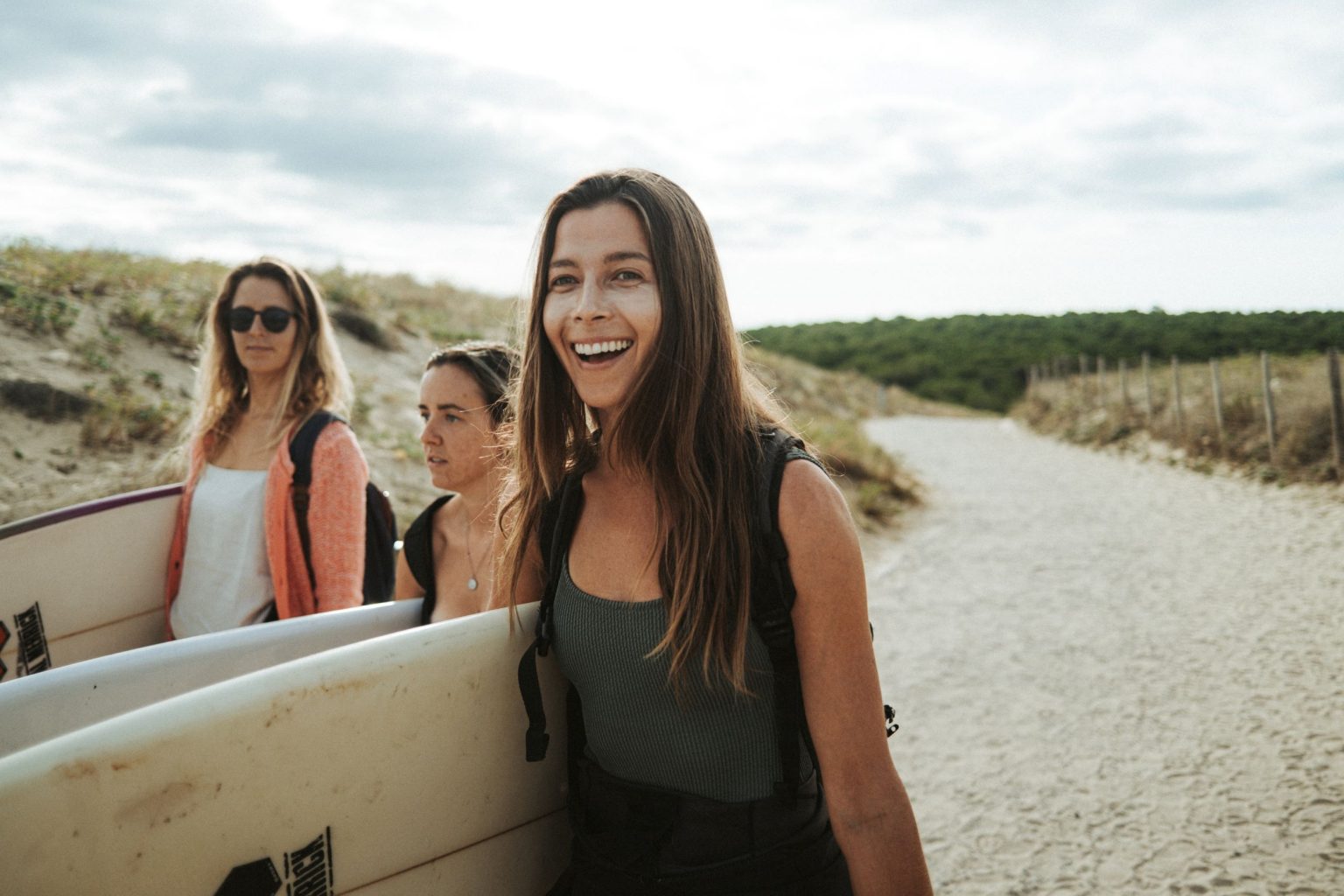 Planet Surfcamp Moliets - Surfen lernen in unserer Surfschule Moliets