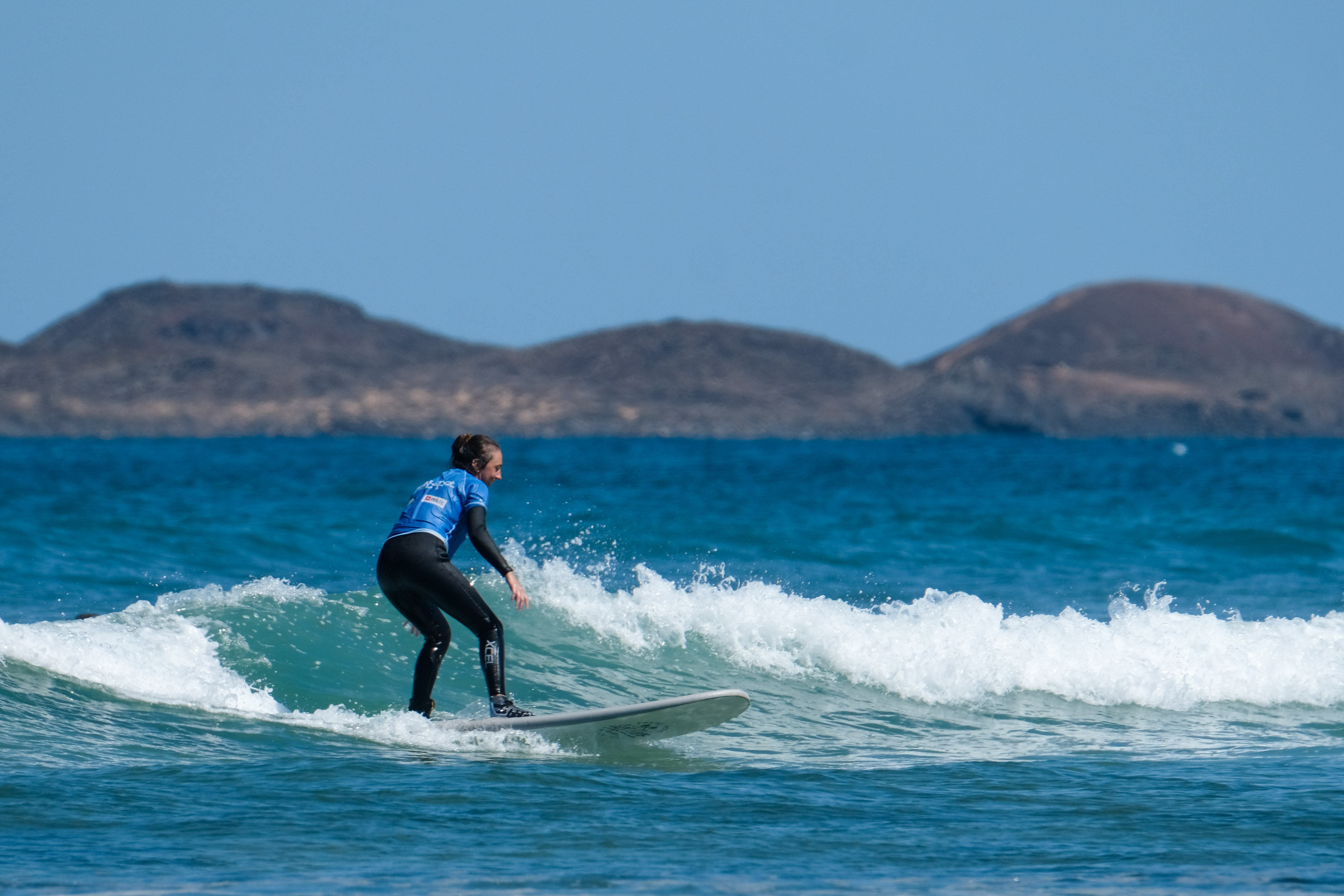 Surf Courses Fuerteventura - surf lessons with perfect waves every day